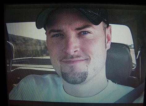 Ceiva Internet Connected Digital Picture Frame Review